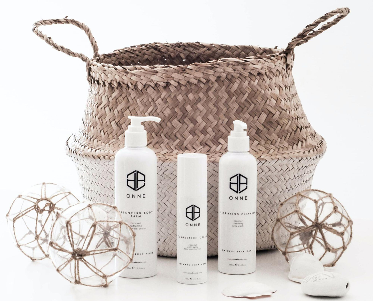 Product Photography Portfolio: Guide with Examples (2024)