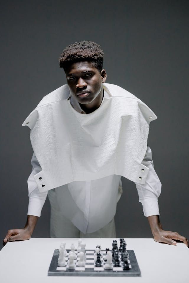 Top 20 Stylish Model Poses for a Successful Photoshoot in 2024